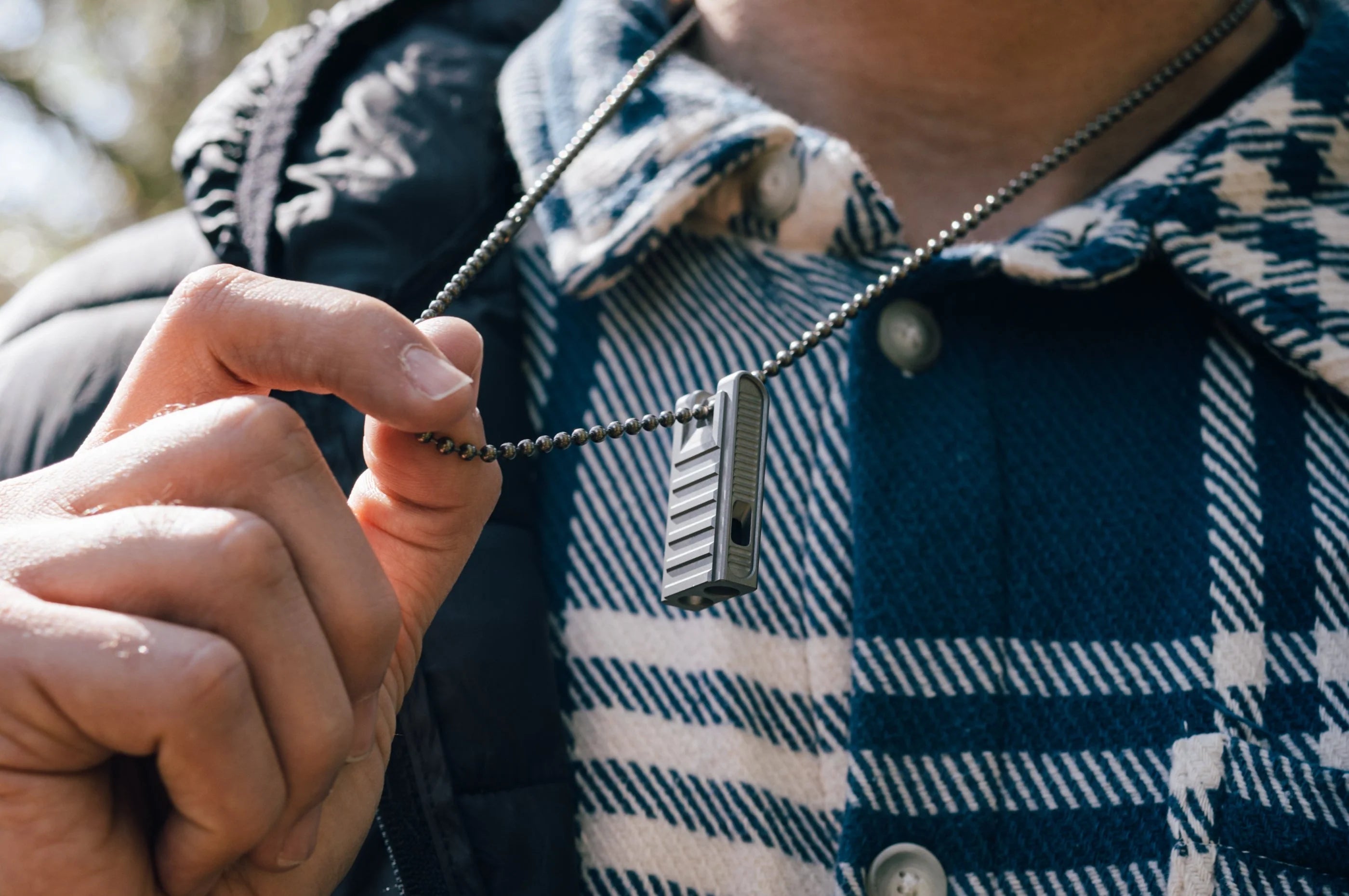 Countycomm - Abrams Unibody Titanium Whistle – FEVERGUY