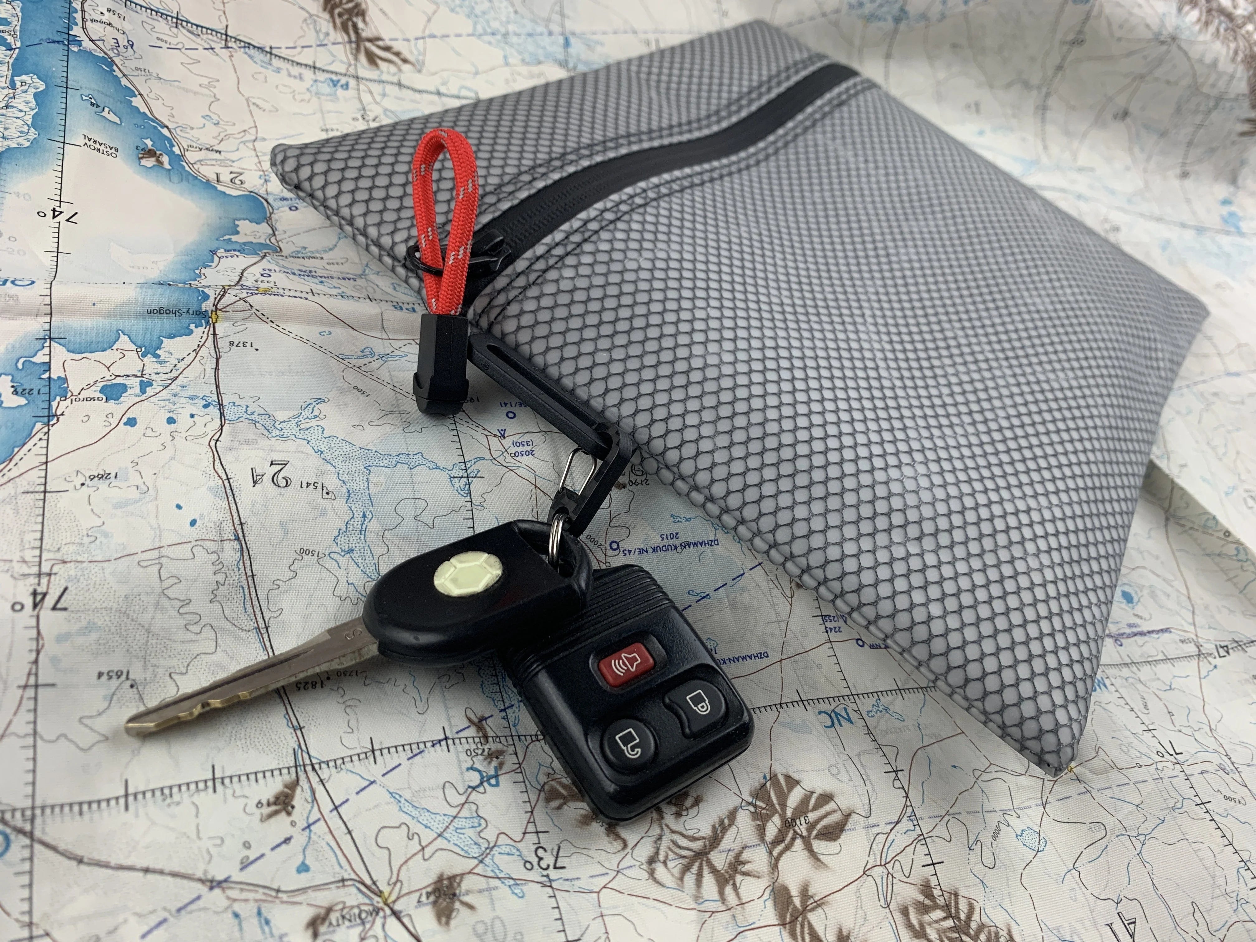 Large Armada-Weave Zip Bag By Maratac® - FEVERGUY